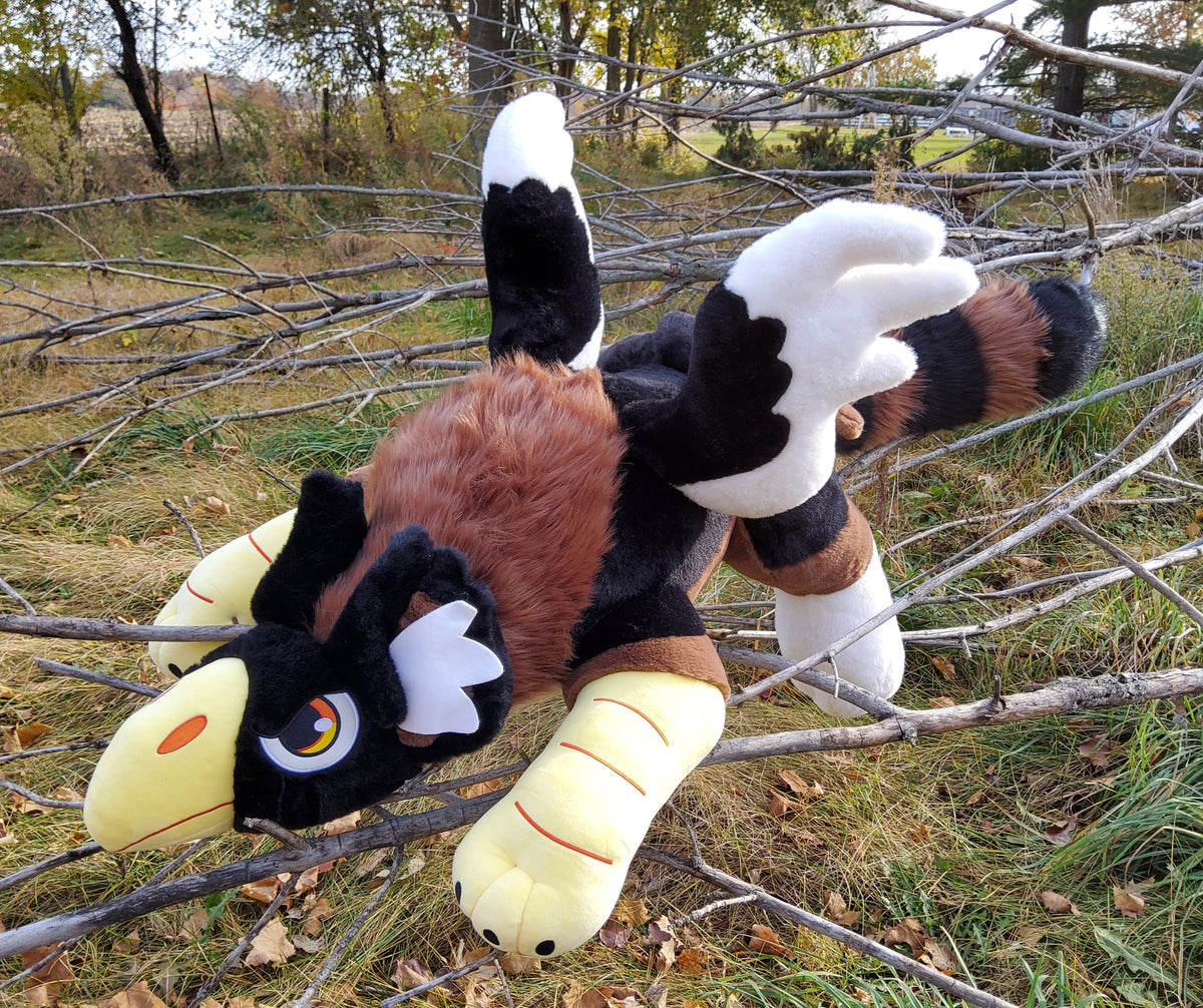 Giant Gryphon Plush| Lairbrew
