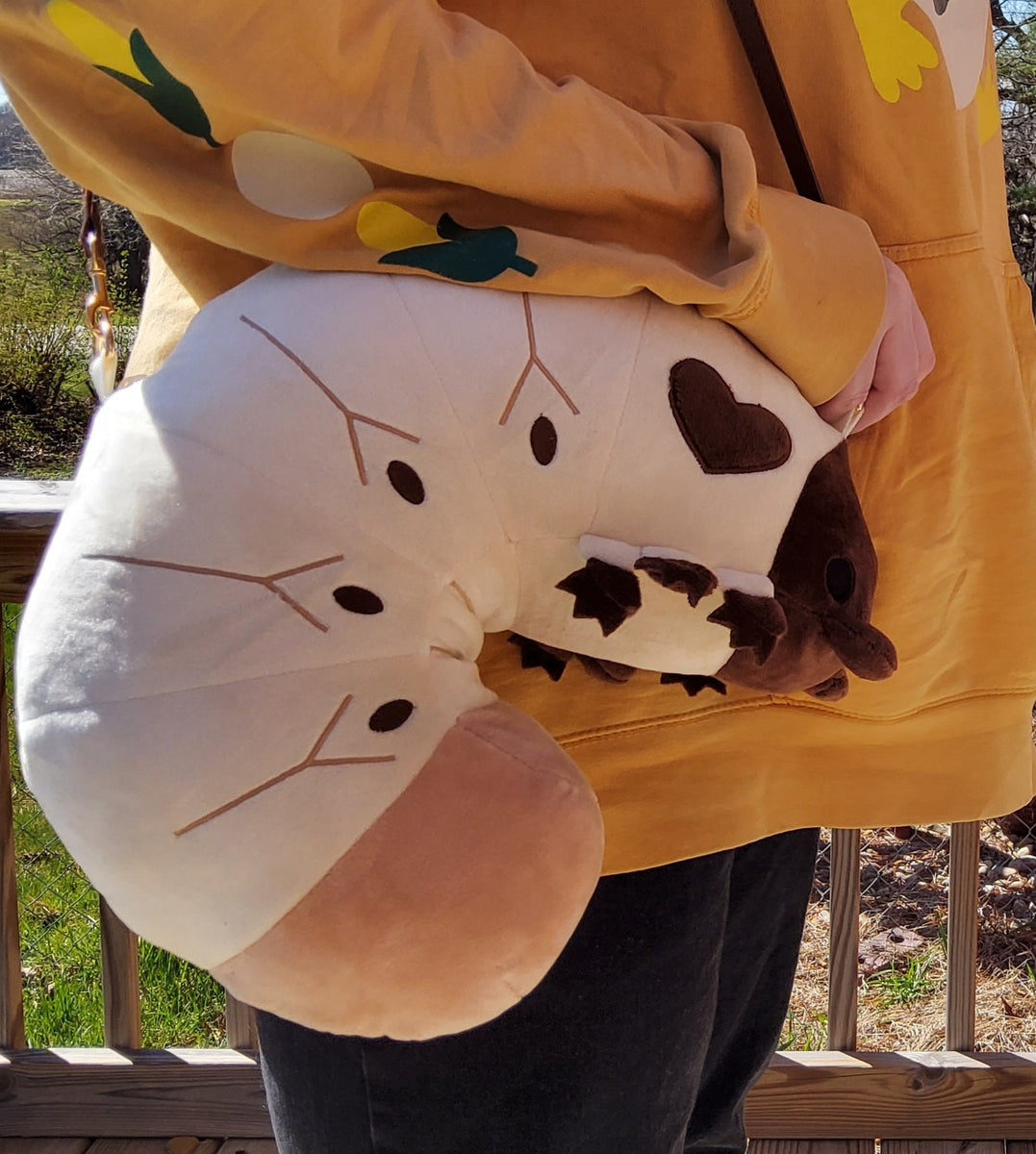 Love Grub Plush Bag| Lairbrew